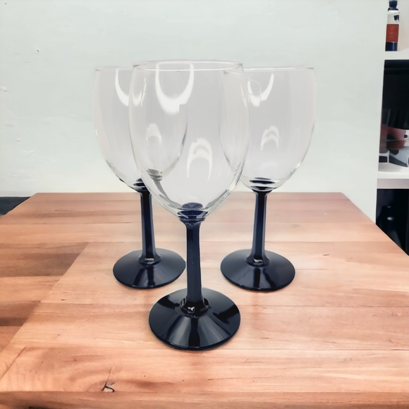 Luminarc | Dining | 3 Vintage Luminarc France Black Hexagon Stem Wine ...